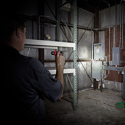 USB Rechargeable 700L Flashlight